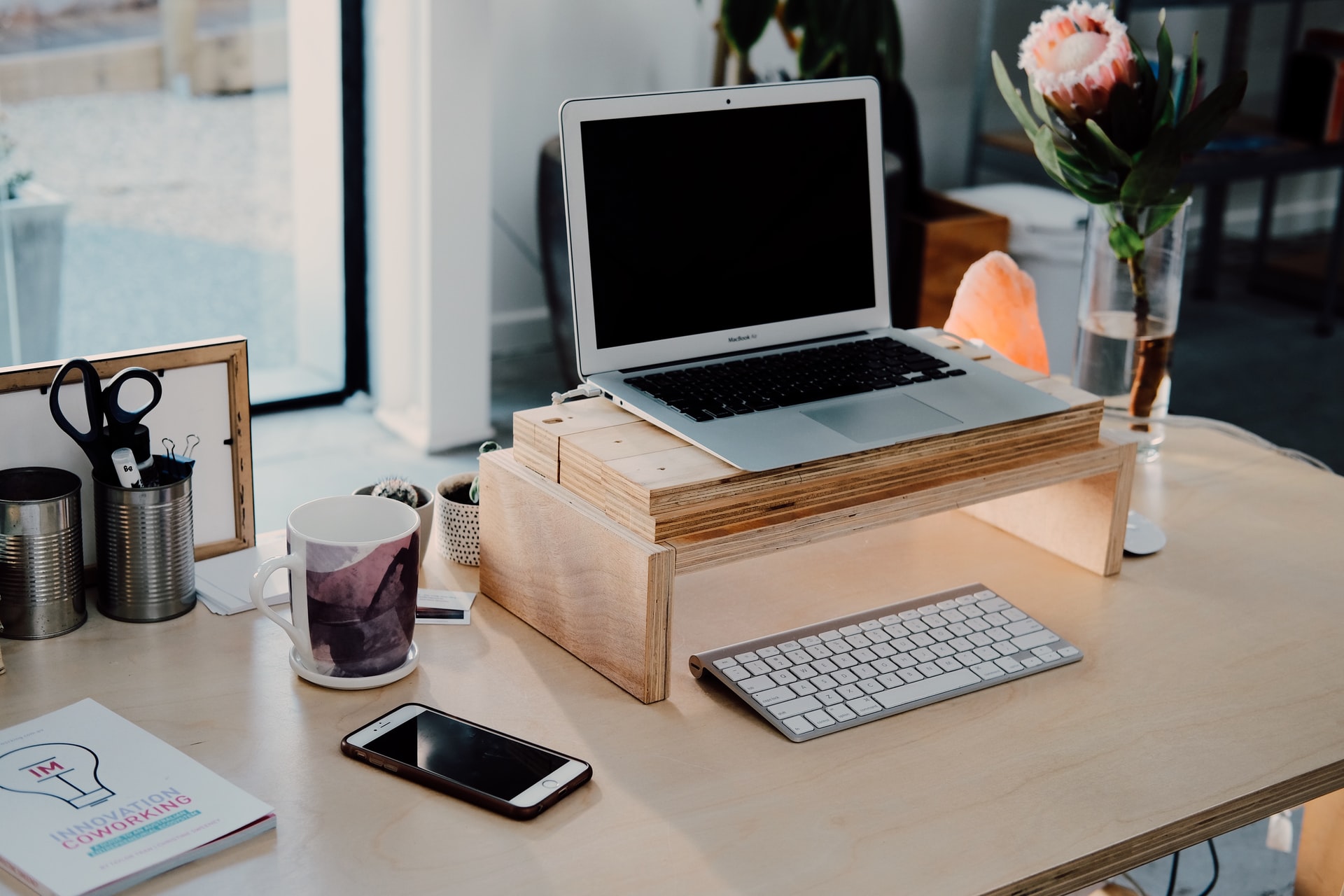 Les 10 commandements du bureau | Hub-Grade - Le Blog